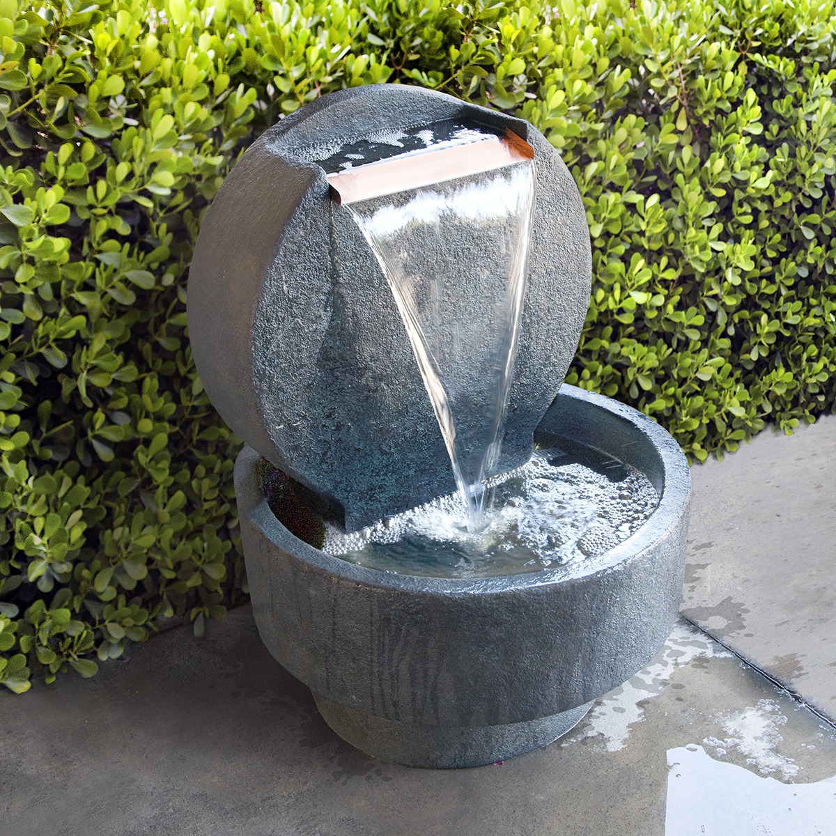 Circular Water Wall Fountain - Pottery World