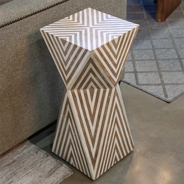 Cocktail Table – Pottery World